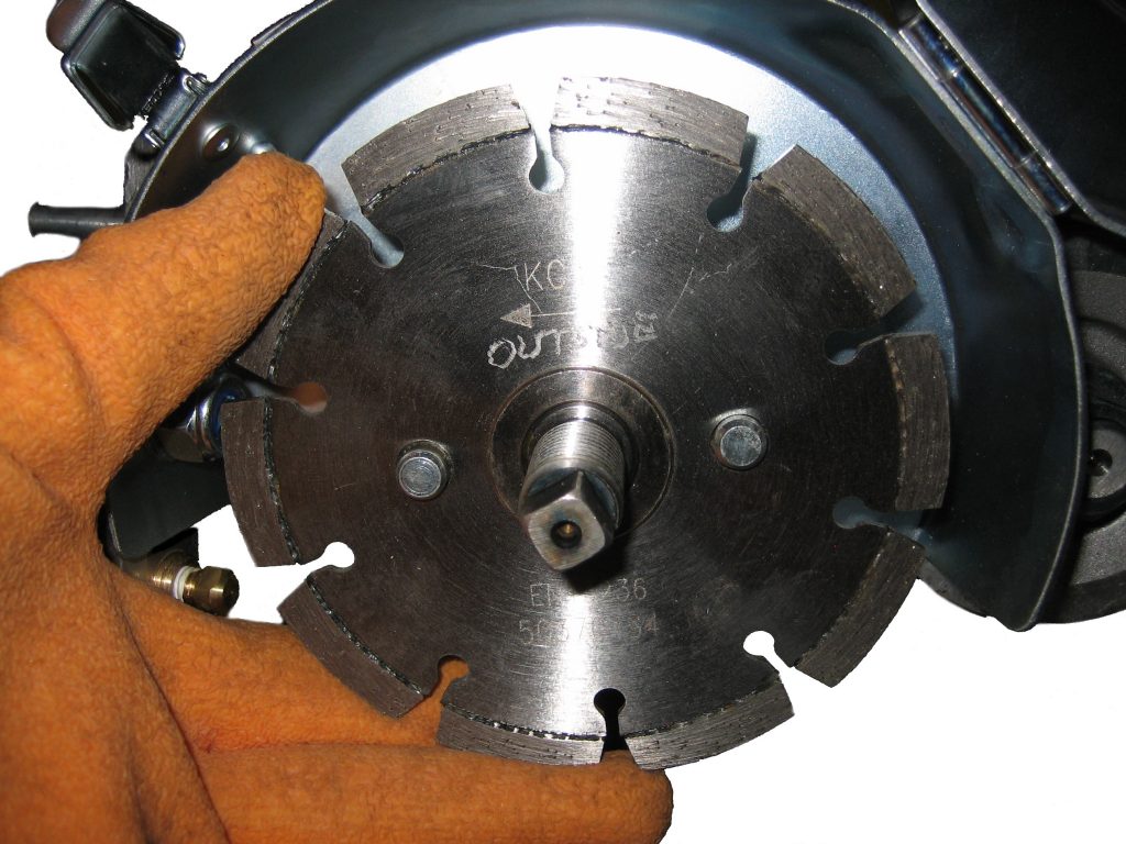 Keel Cutter for Steel and Iron Pipe – PLCS, LLC