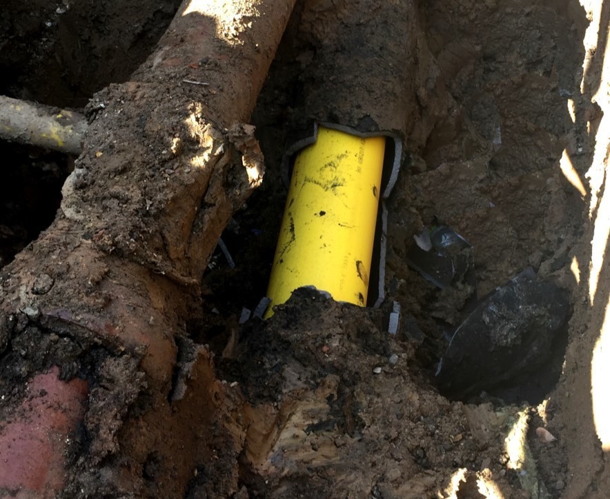 4″-8″ Cast Iron Pipe Cracker – PLCS, LLC